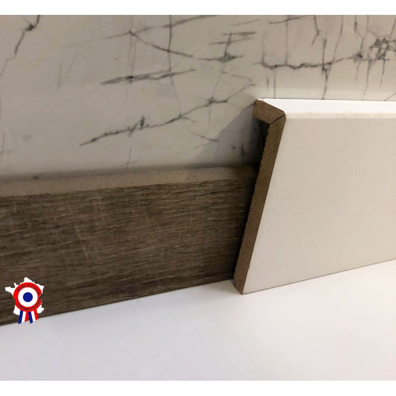 Surplinthe bois - Plinthe à recouvrement prépeinte blanche ...